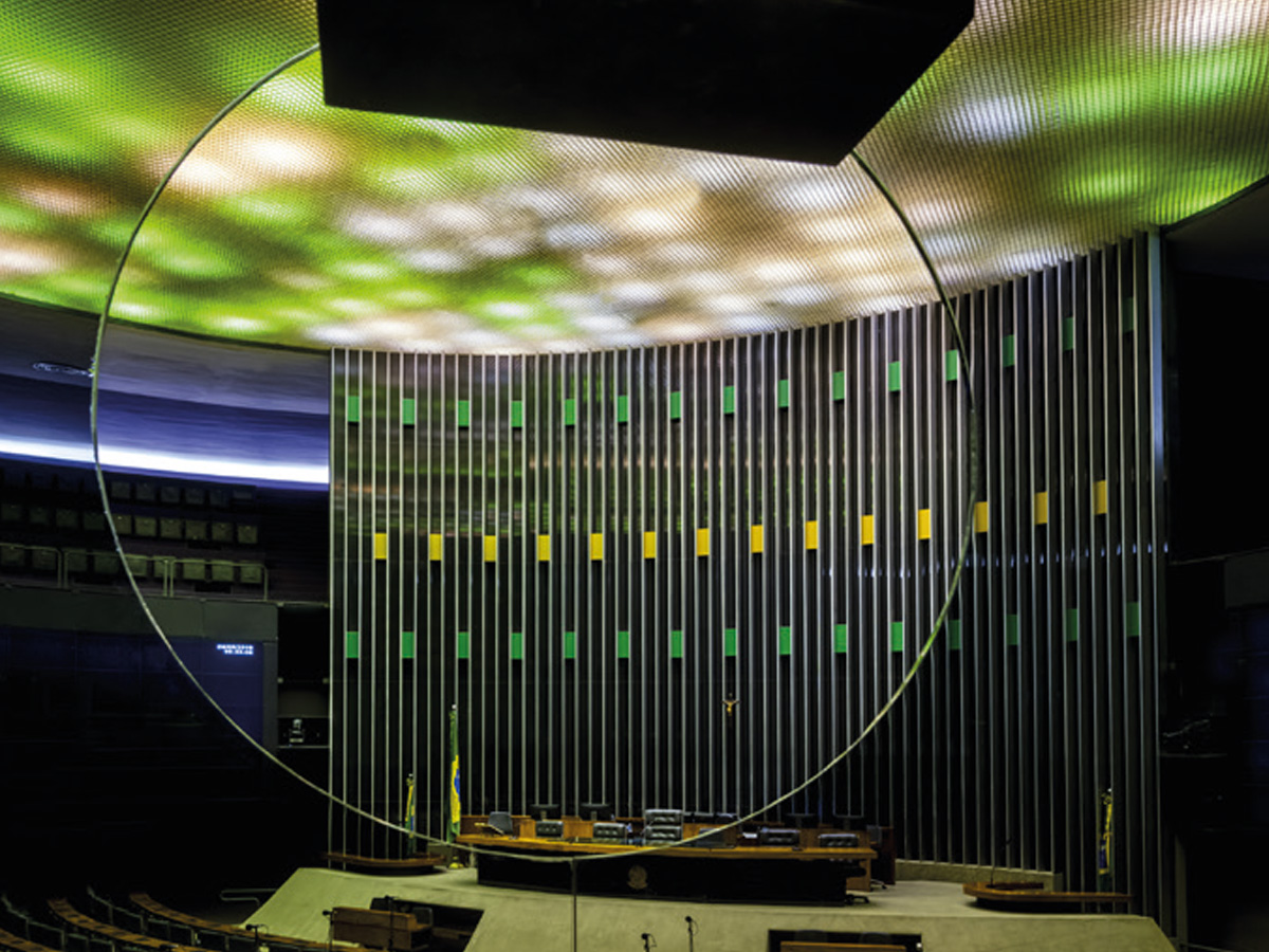 VINCENT FOURNIER, FUTURE TENSE