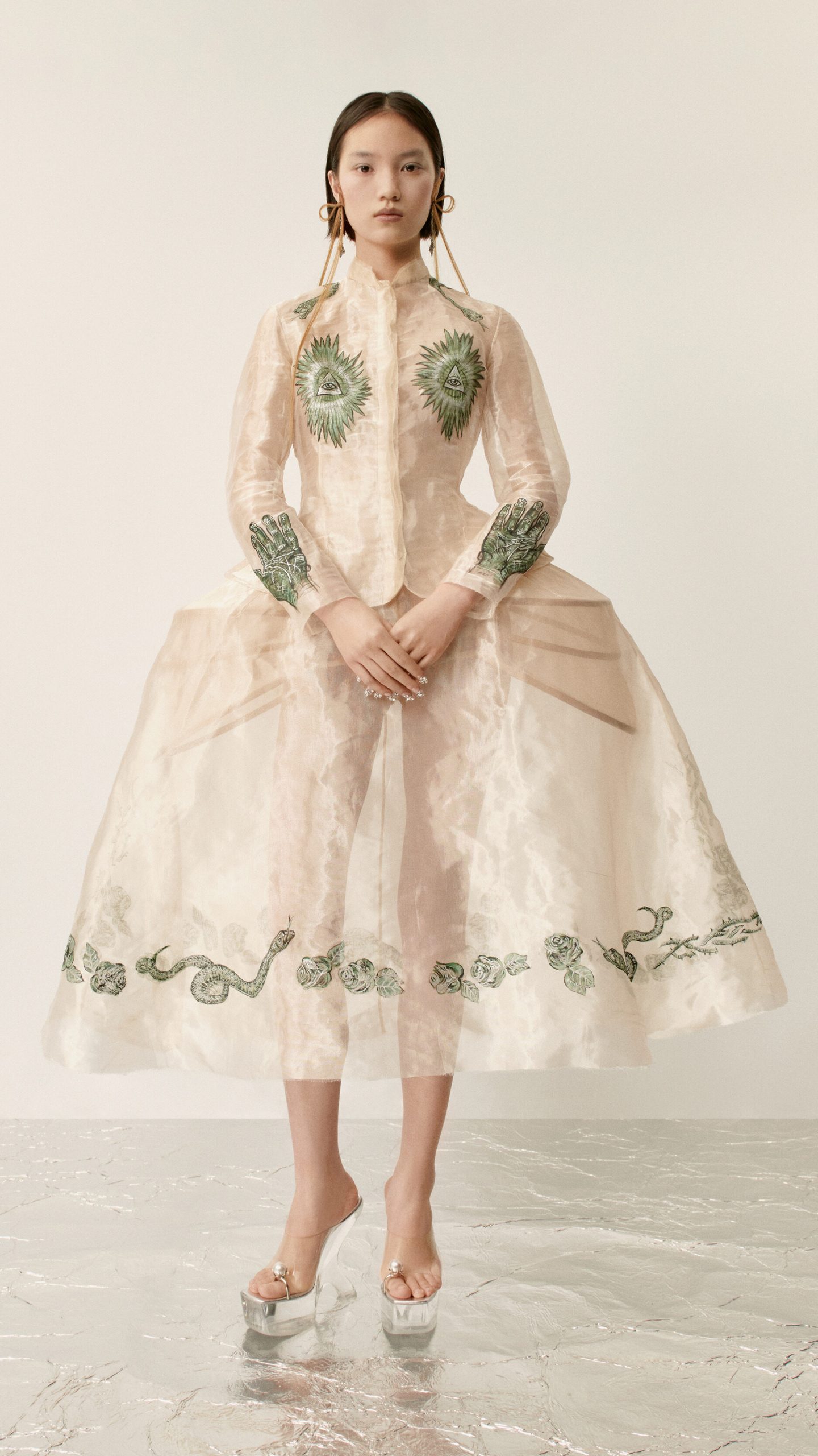 SIMONE ROCHA, FEMININITY IN ART AND HISTORY