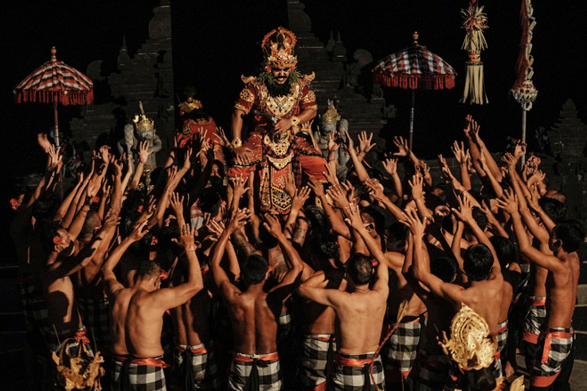 BALI, THE ISLAND OF SMILES