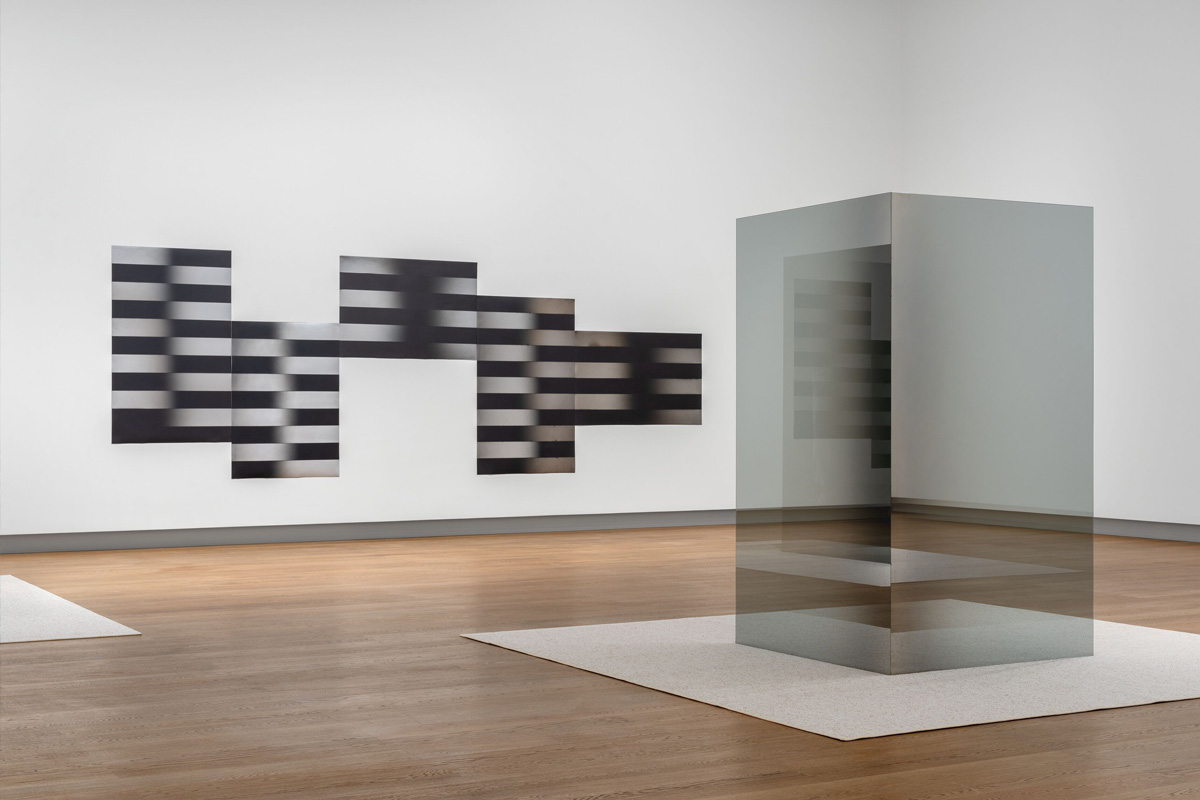 LARRY BELL PUSHING THE BOUNDARIES OF PERCEPTION